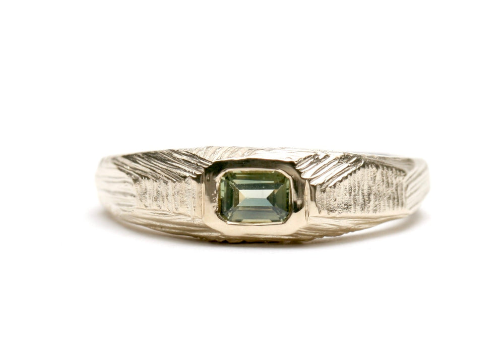 Strata Highland ring with sapphire